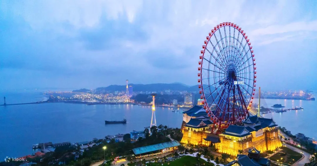 Ha Long Bay Sun World Guide: Queen Cable Car, Dragon Park, and Water ...