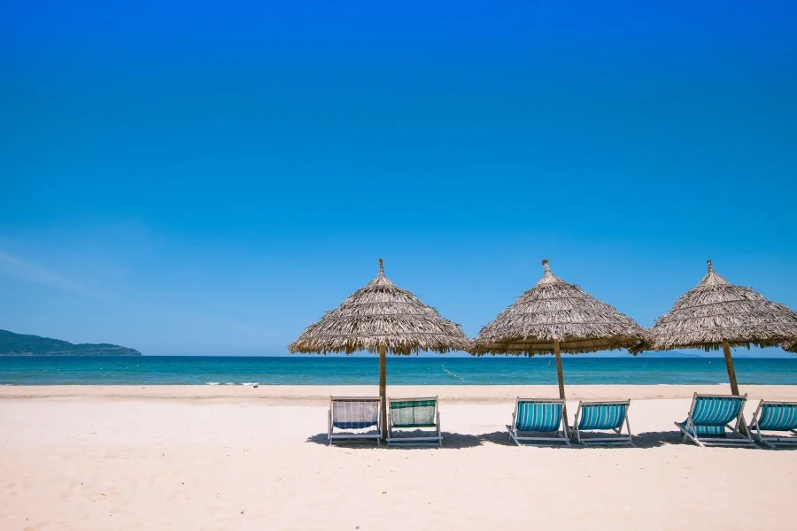 My Khe Beach: One of the six most beautiful beaches in the world, a ...