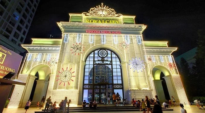 Vincom Mega Mall Royal City: Hanoi's largest underground entertainment ...